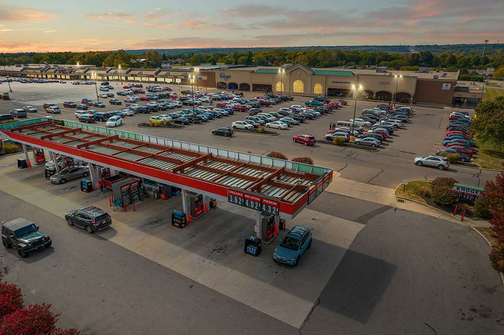 Waynetowne Plaza – Silver Bears